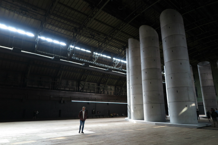 Taryn Simon and Thea Little Dance - 10/12/16